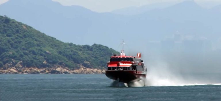 Jetfoils: Soaring Above the Waves and Revolutionizing Coastal Commutes ...